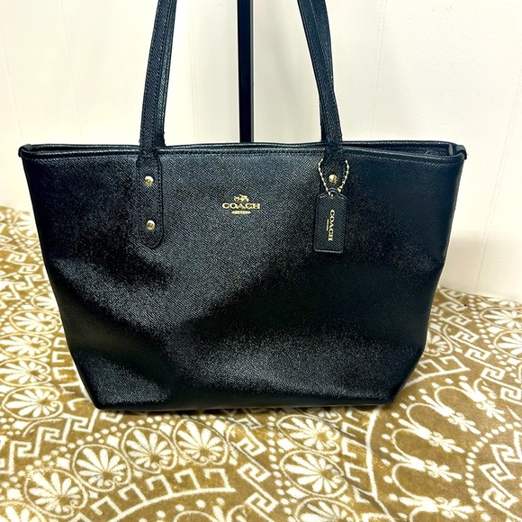 Coach | Bags | Coach Town Tote Black Saffiano Leather No F58846 Msrp ...